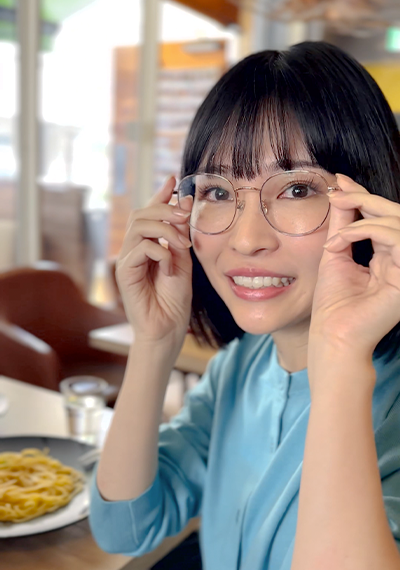 縦型ショート 「ミュートめがね」 – PICORE（ピコア）株式会社 | 映画監督上田慎一郎が所属するクリエイターが自由に創作できる映画スタジオ